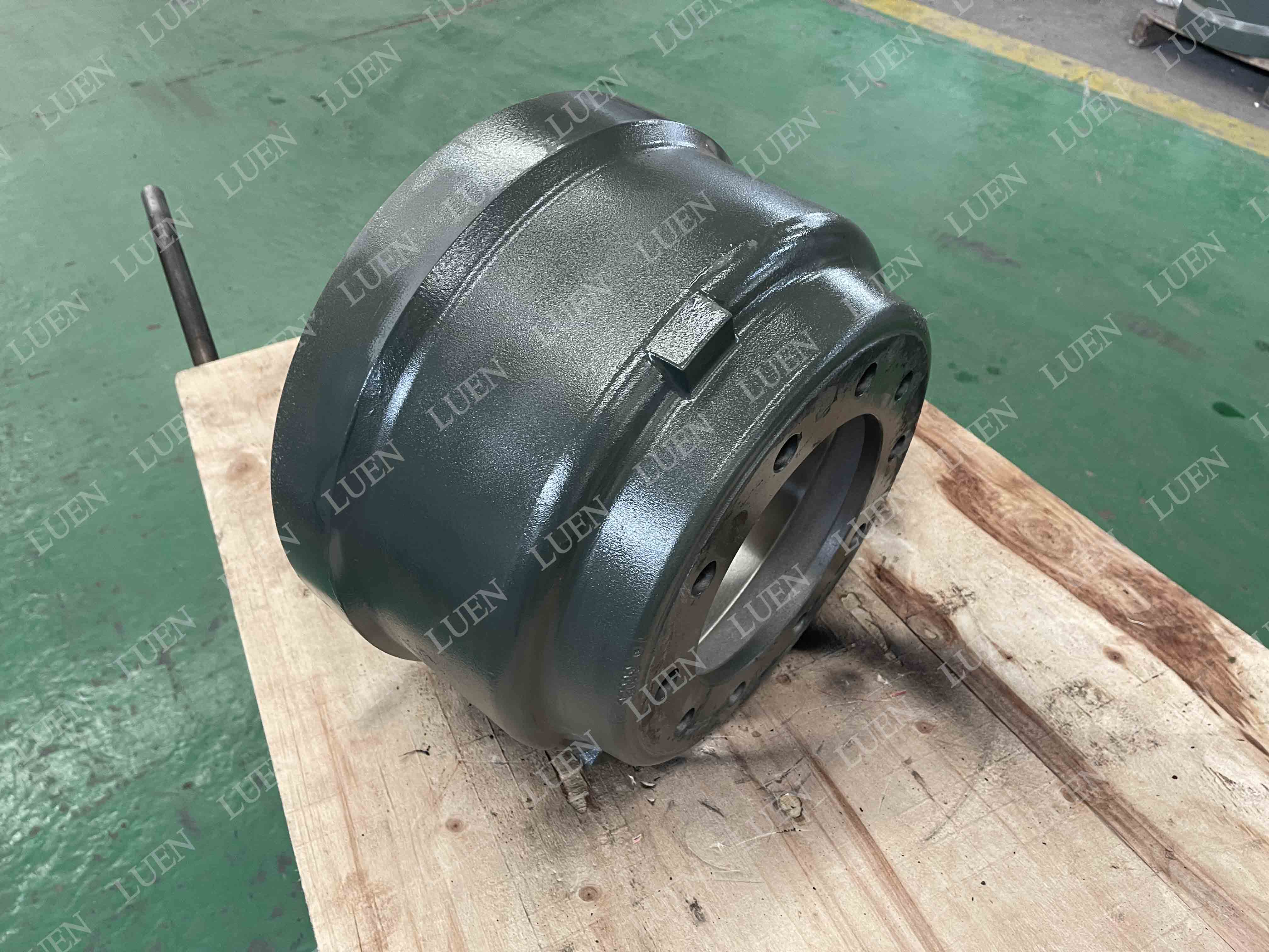 Semi truck parts brake drum 3600AX with balance for US market - Buy ...